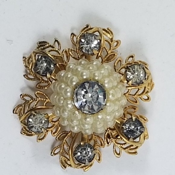 Jewelry | Vintage Filigri Rhinestone And Pearls Broach | Poshmark